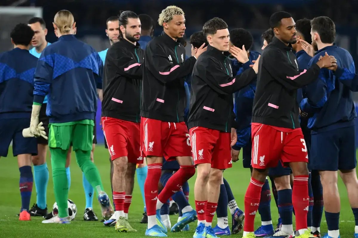 Liverpool afunda-se na Champions League e Arne Slot está em risco